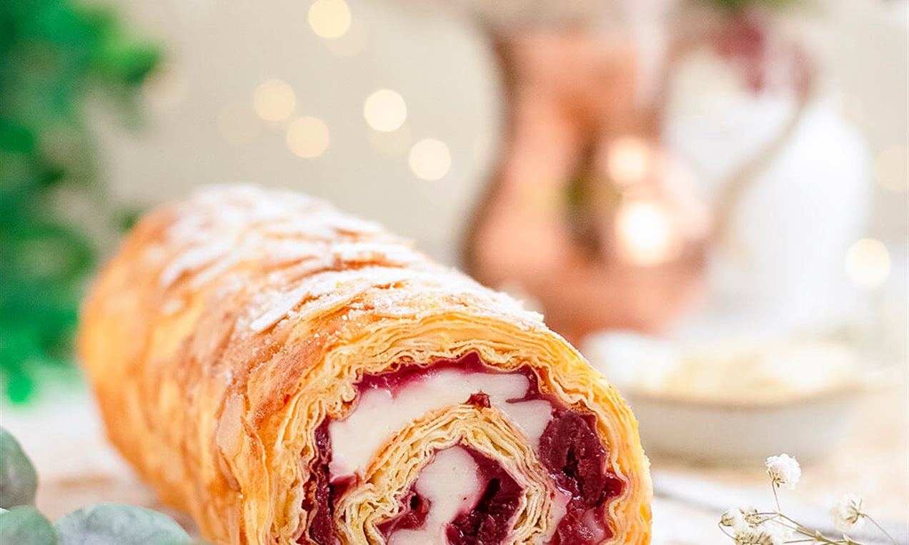 Puding rolat sa višnjama i gotovim korama Recept | Dr. Oetker